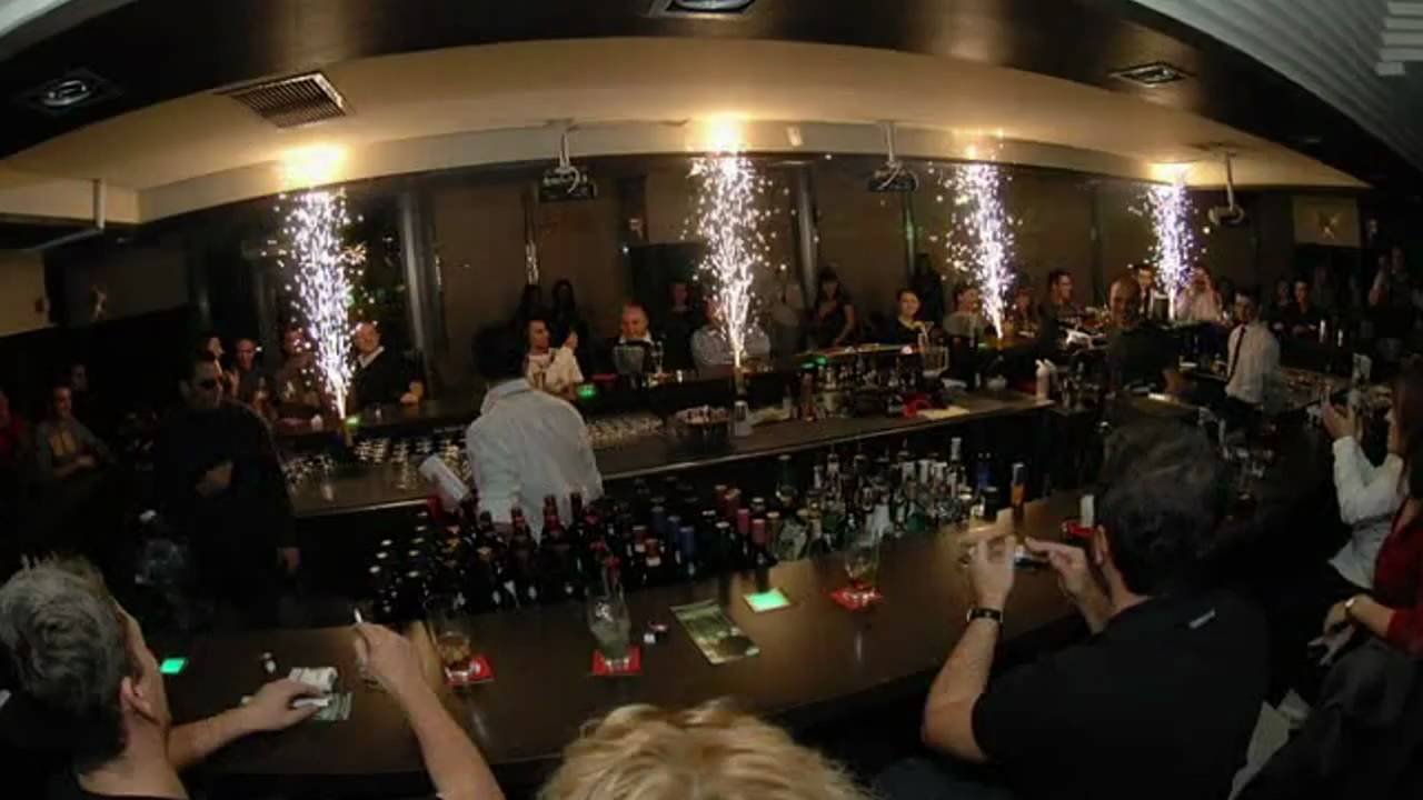 Cluburi Bucuresti - Club Elements Montaj (Foto Fan Made Footage) - YouTube