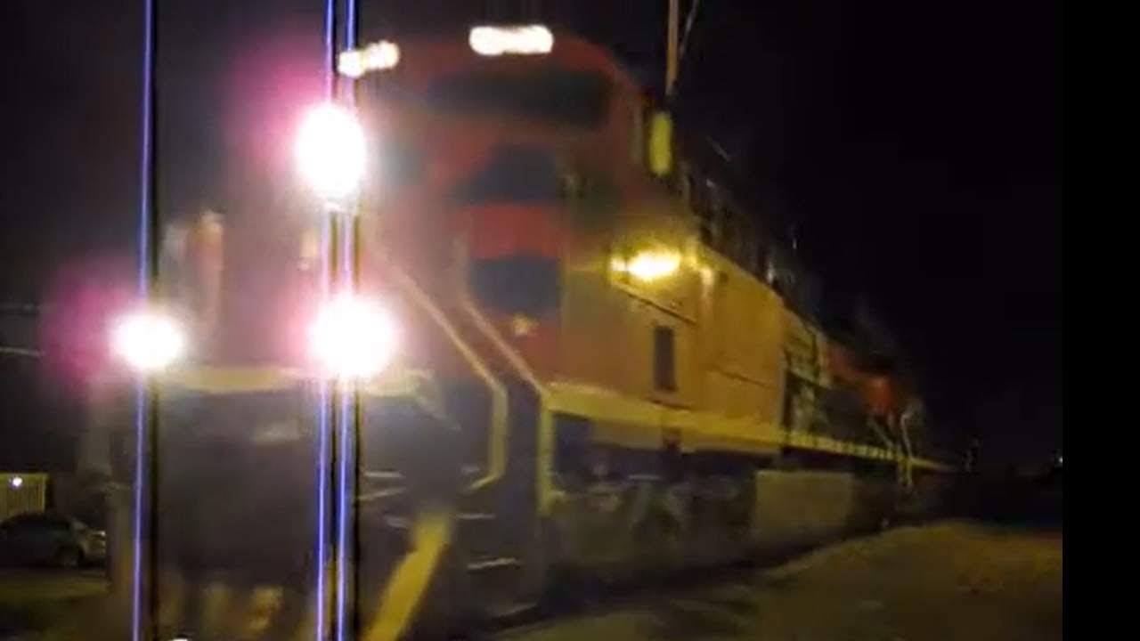 Ferromex 4675 4658 3700 3749 - YouTube