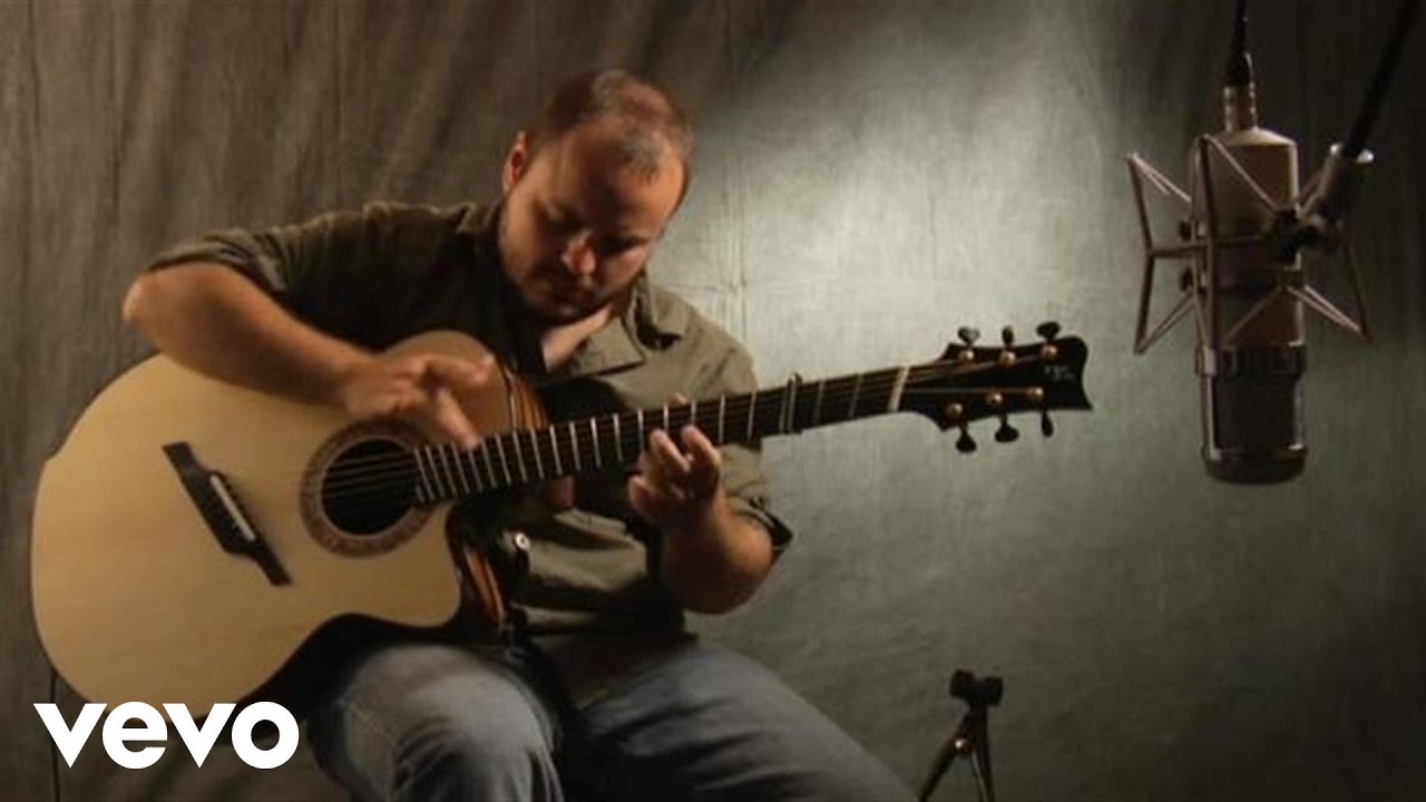 Andy McKee - Keys To The Hovercar - YouTube