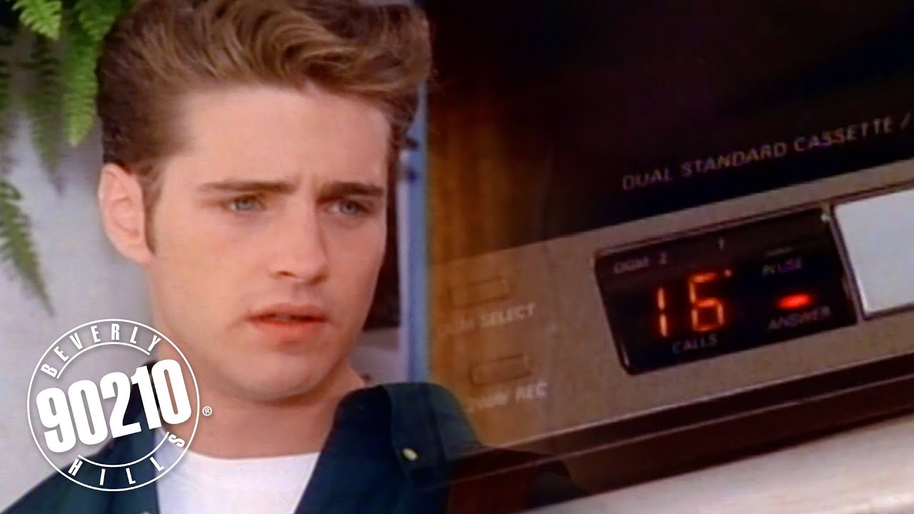 Emily Valentine Obsesses over Brandon - YouTube