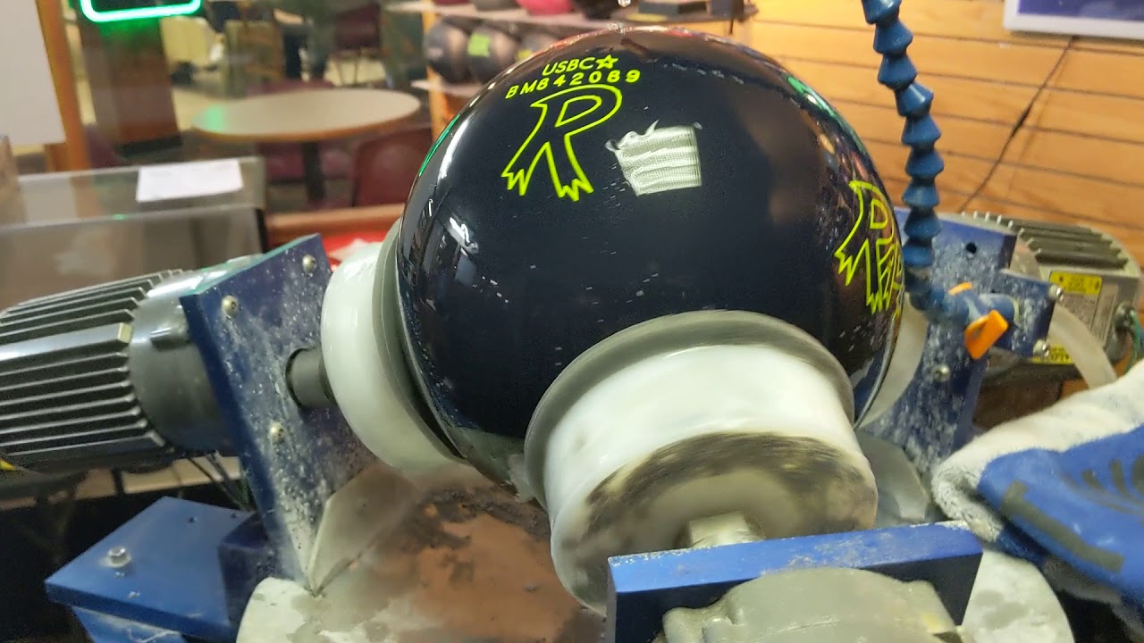 Fresh Bowling Ball Surface vs. Used Surface - YouTube