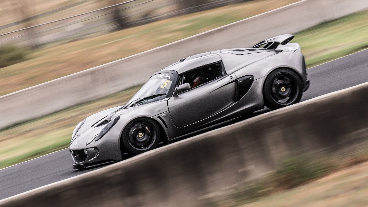 MODIFIED 300HP Lotus Exige S @ Track OnBoard + Fly-by - YouTube