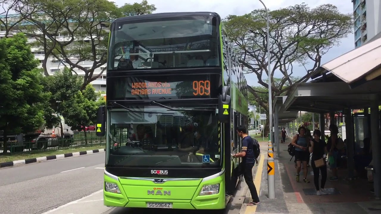 SMRT Buses MAN ND323F A95 (Batch 4) SG5964Z on Service 969 at Bus Stop ...