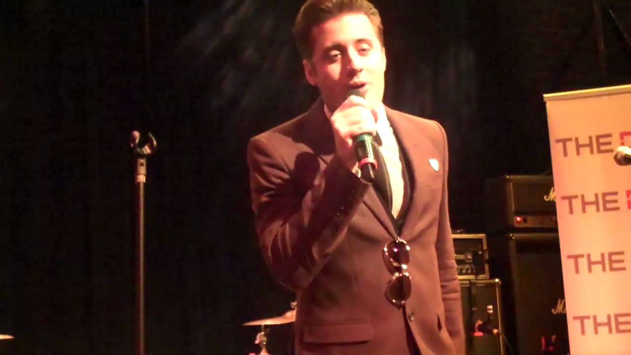 The DigiTour- Nick Pitera "Don't Stop Believing" Live - YouTube