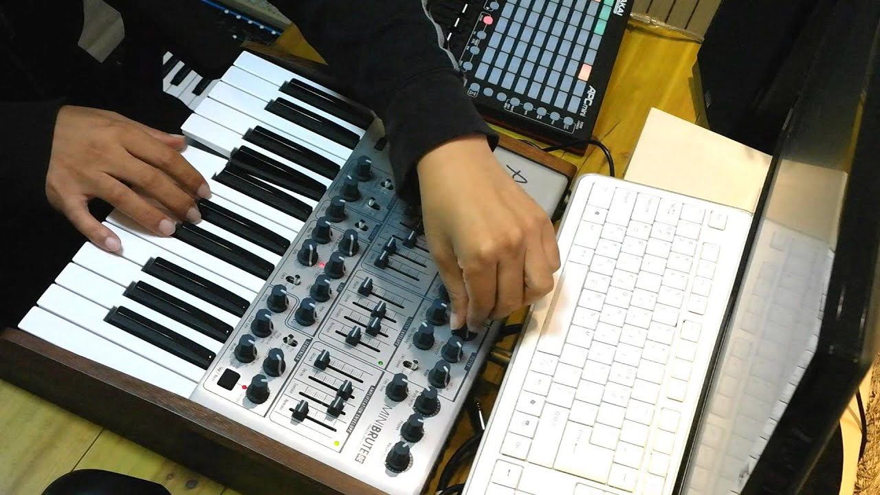 Minibrute SE Jam (Making video.) - YouTube