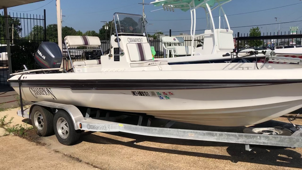 2000 Champion 21 bay champ - YouTube