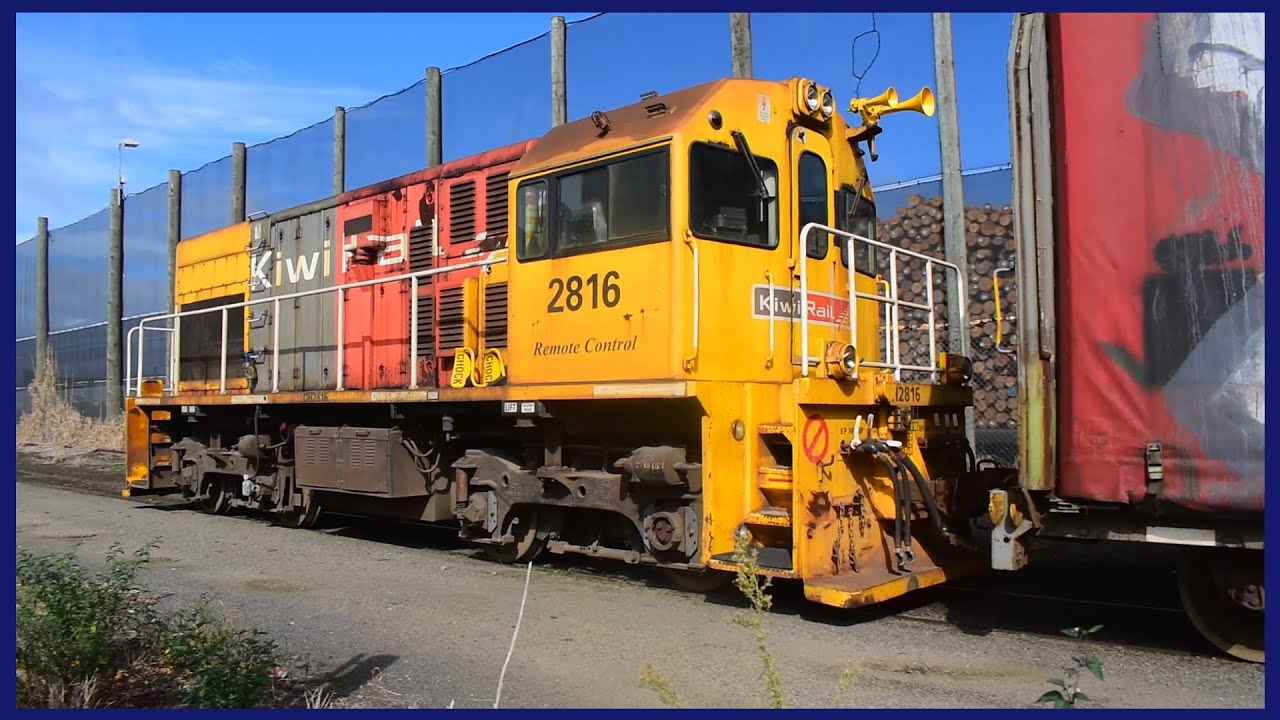 Sunday Railfanning (ft. DH 2816) ~ 19/03/2023 (HD) - YouTube