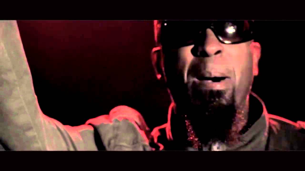 Tech N9ne E B A H - YouTube