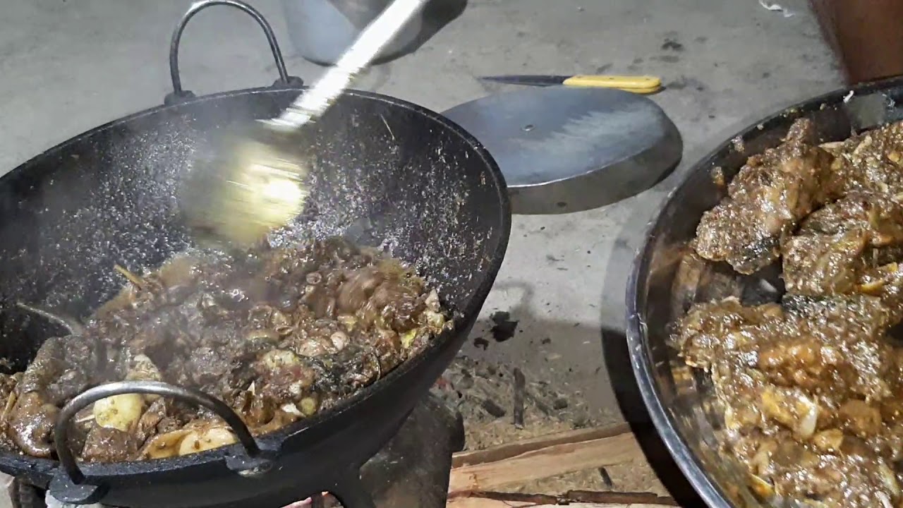 Nganu Angouba Manipuri style - YouTube