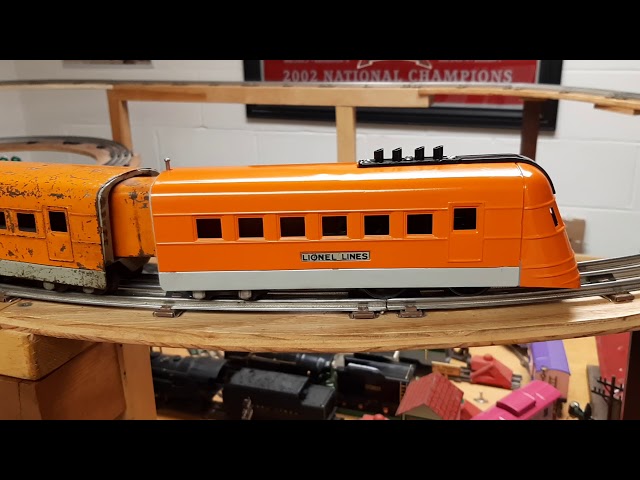 Lionel Streamliner