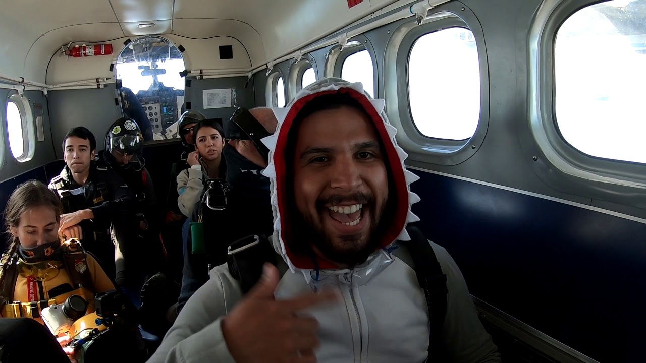 Skydive Sebastian - Jesus's Skydive - YouTube