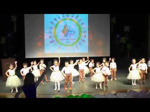 4 Yaş Çocuk Dans Gösterisi