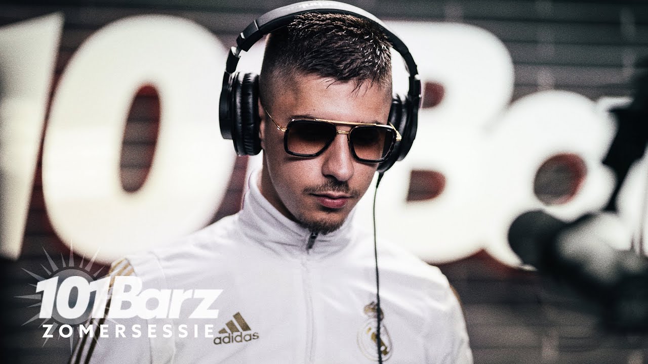 PIERRII | Zomersessie 2019 | 101Barz - YouTube