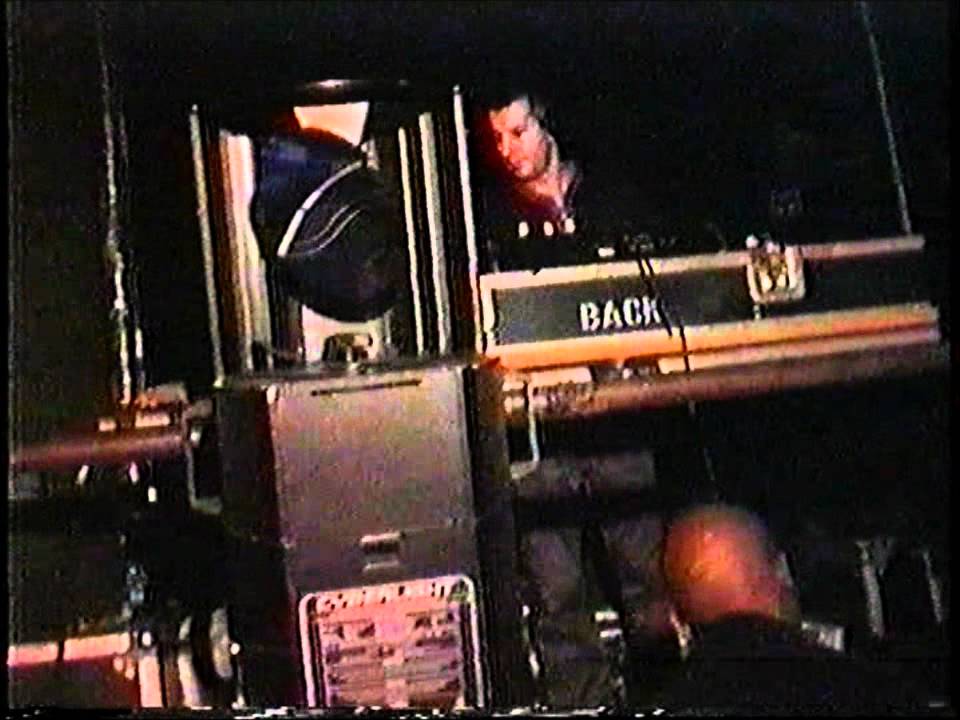 Stevie Hyper D One Nation 1998 United States of DNB - YouTube