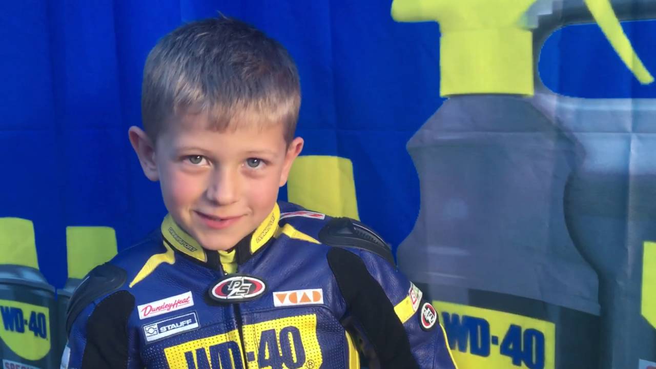 The Clash of the Minibikes: Josh Bannister takes on Luke Mossey - YouTube