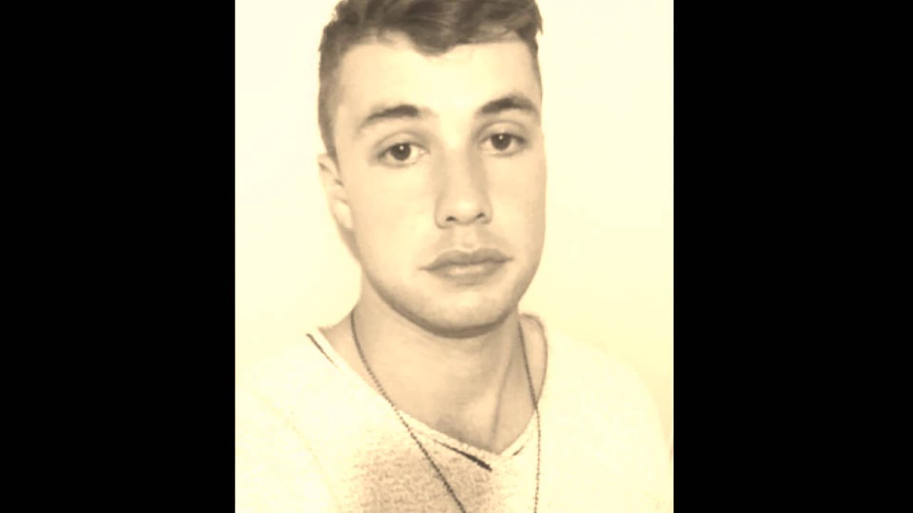 Maroon 5 - She will be loved (COVERED BY DANIEL TRUEMAN) - YouTube