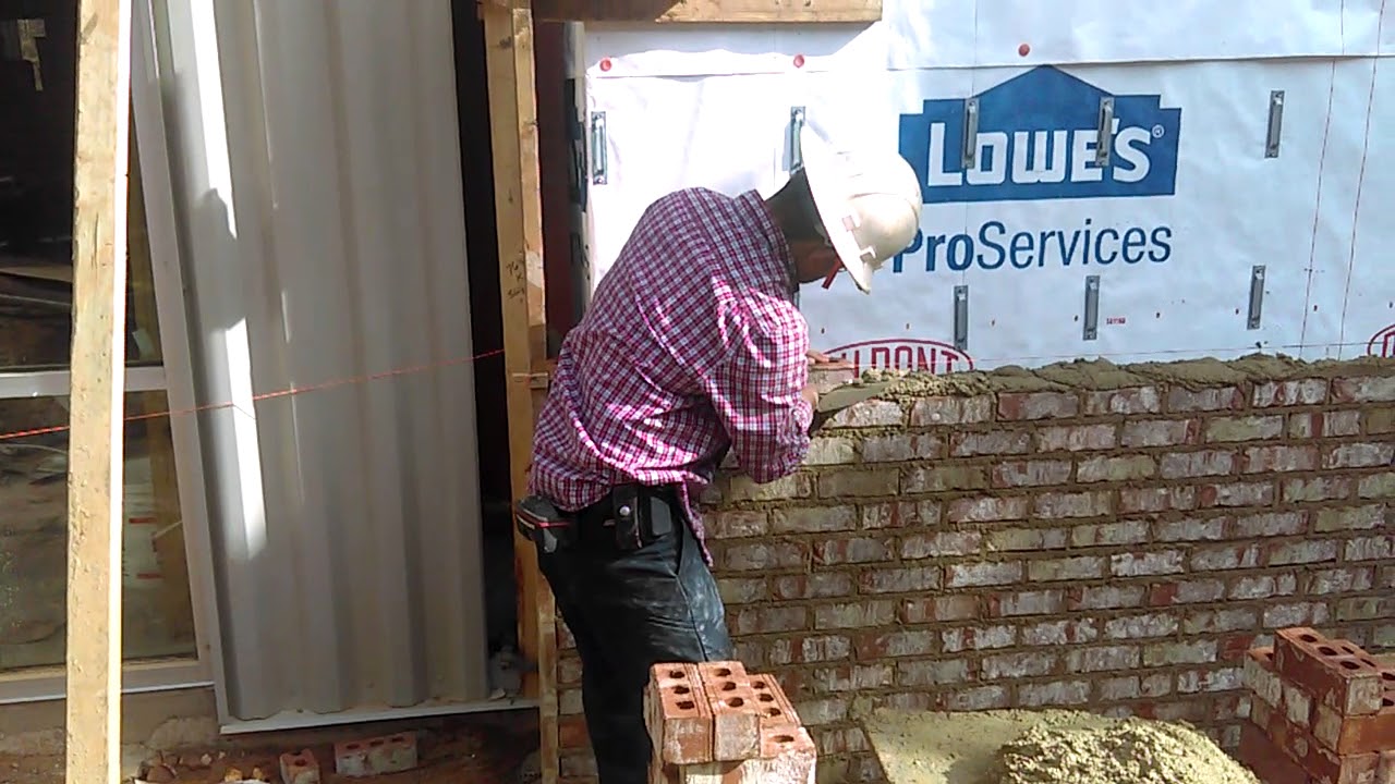 Pegando ladrillos - YouTube