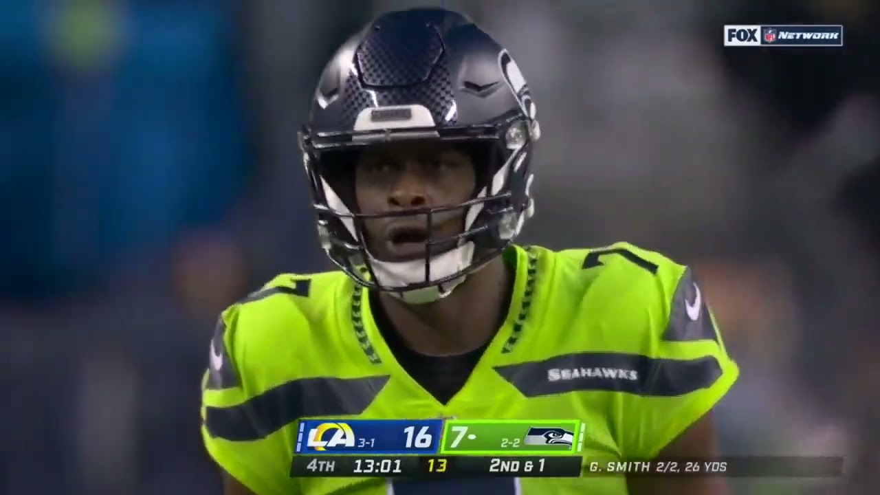 Geno Smith's first (real) drive as a Seahawk - YouTube