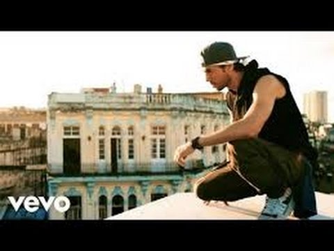 Enrique Iglesias - SUBEME LA RADIO ft. Descemer Bueno, Zion & Lennox