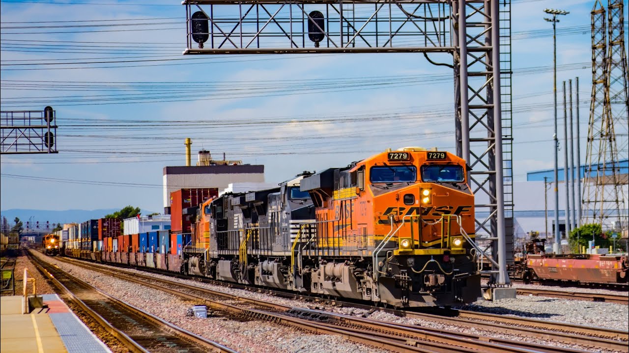 Railfanning Commerce Station - Amtrak, Metrolink and BNSF Trains ...