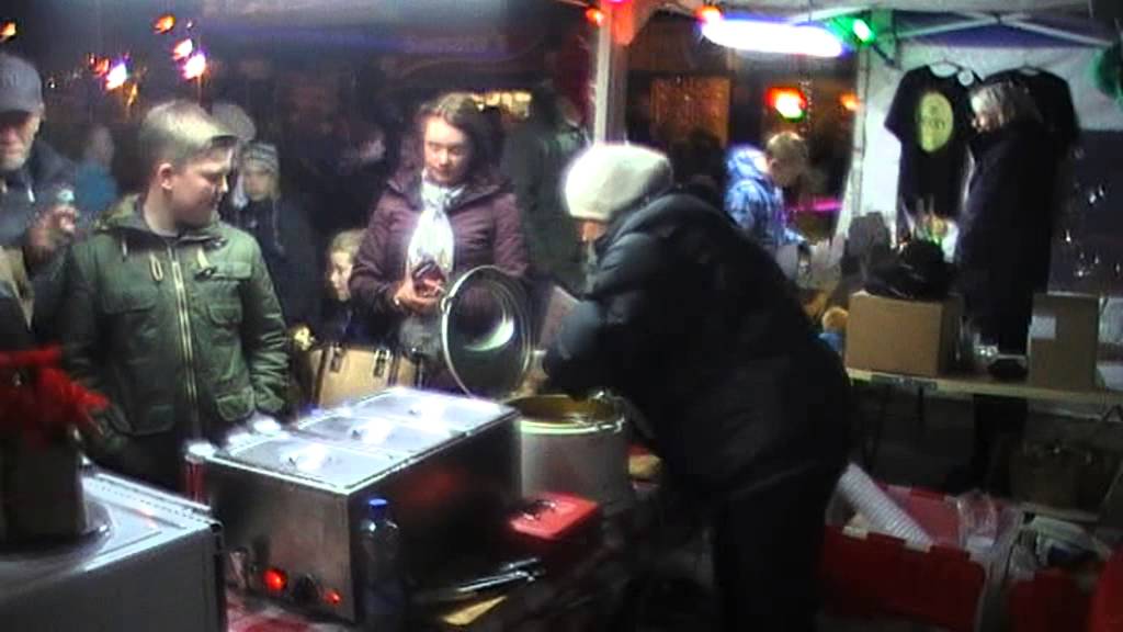 cuban caldosa salsa at christmas lights switch market 2 - YouTube