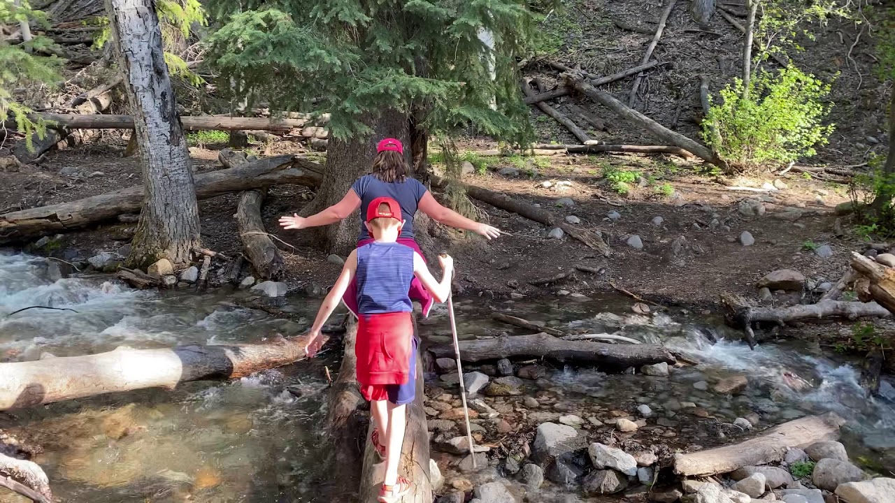 Exploring the mountains near Moab UT at Brumley Arch - YouTube