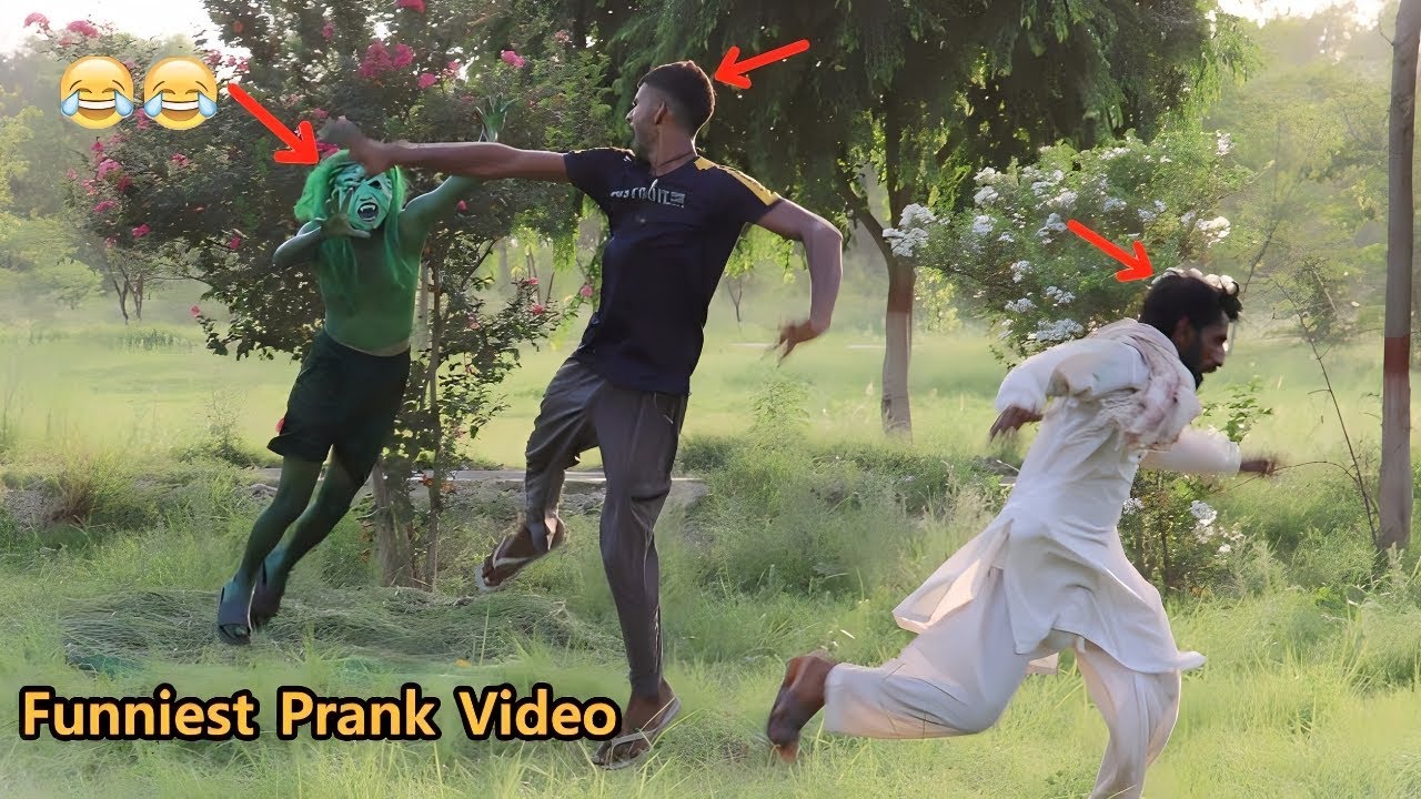 Still Watch End Scary Bush Man Prank Video_ Laughing Reaction Funny ...