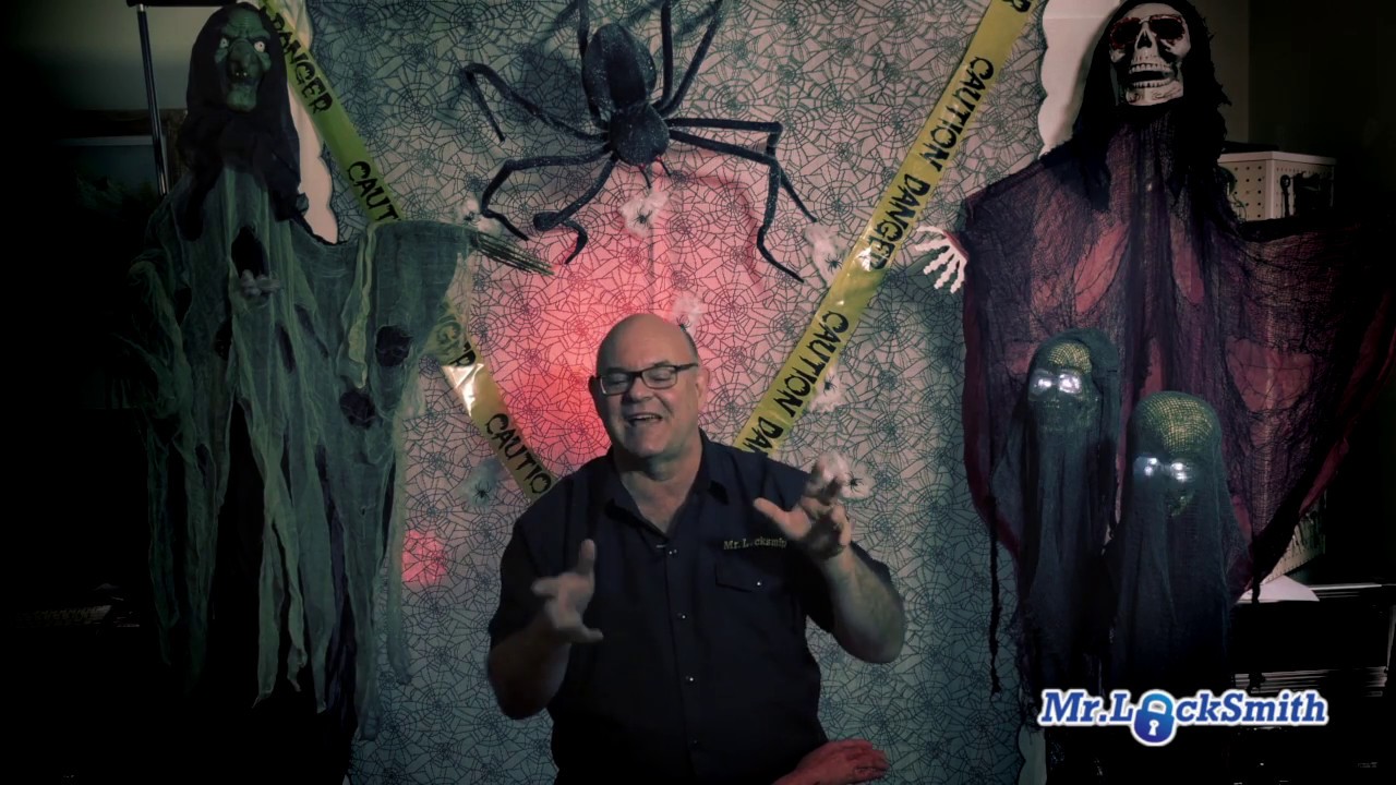 Funeral Home Halloween Scary Story | Mr. Locksmith Video - YouTube