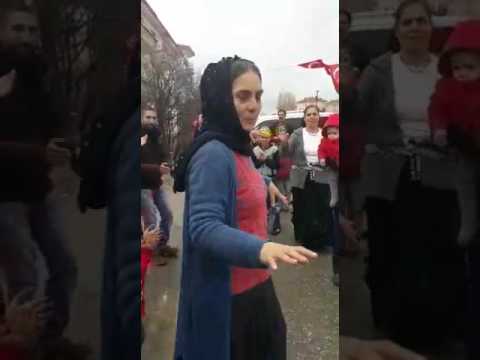 Annem ve Babamın Roman havası oynaması