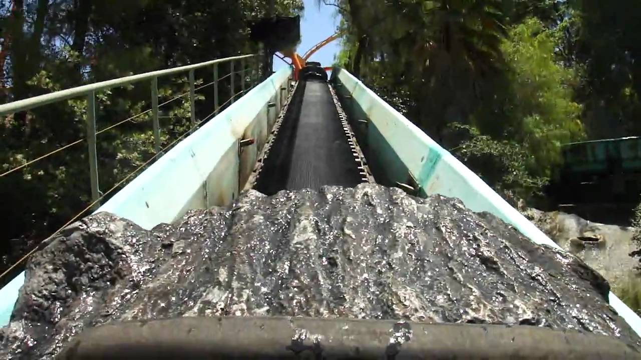 Log Ride Magic Mountain.MP4 - YouTube