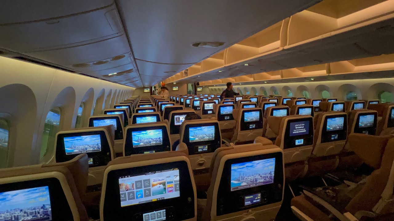 Delhi to Abu Dhabi Flight 🇮🇳 🇦🇪 | Etihad Airways EY211 Boeing 787 ...