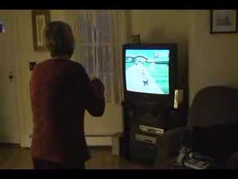 Mum Plays Wii Cow Racing - YouTube