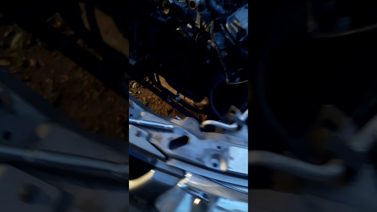 V6 vx engine tear down part 2 - YouTube