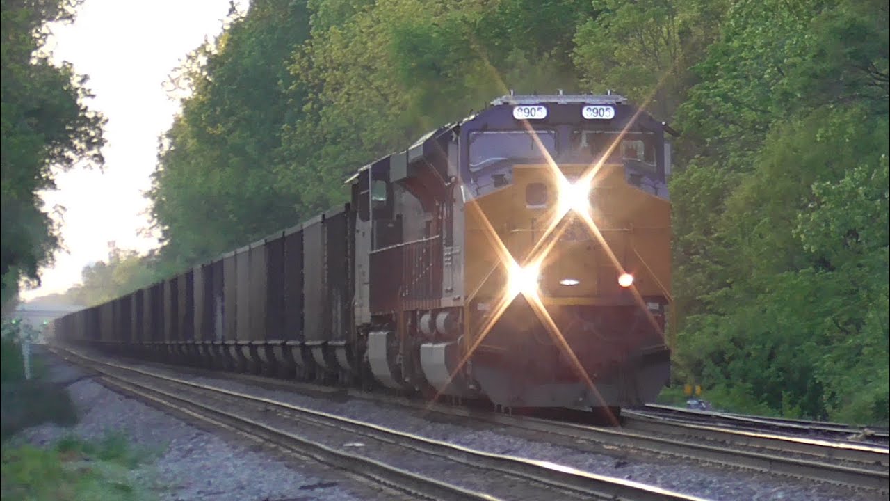 EPIC CSX TRAINS!!!! ST70AH!!!! RAINBOW LASHUP!!! MUCH MORE!!! - YouTube
