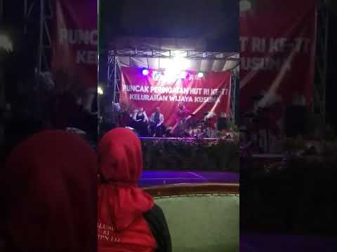 tari goyang karawang amanda putri lestari