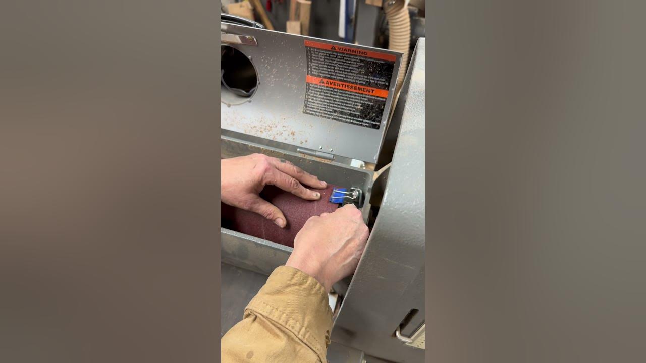 Installing sandpaper on a drum sander the easy way - YouTube
