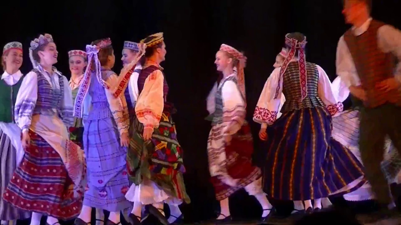 Grandis Lithuanian folk dance Polka at Juventus - YouTube