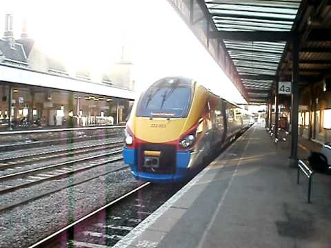 class 222 023 departs Lincoln 2011 - YouTube