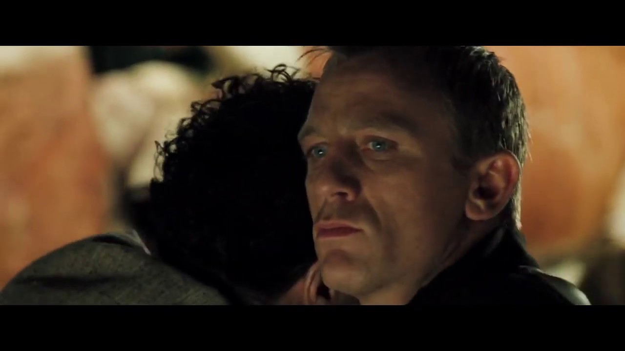 Bond VS Dimitrios - Casino Royale - YouTube