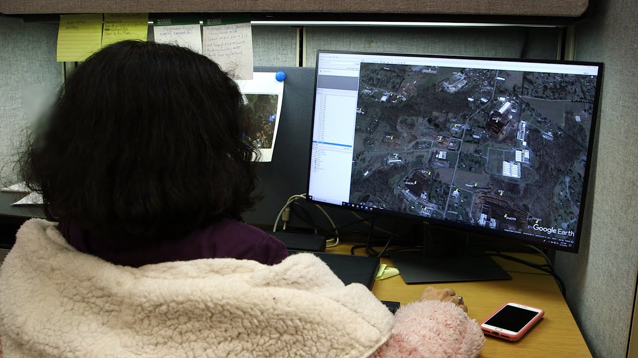 USGS helps FCPS Students Make a STEP Toward Employment - YouTube