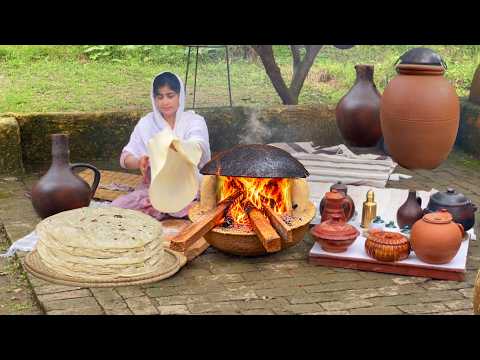 RUMALI ROTI: Cooking Rumali Roti with TAWA CHICKEN KARAHI