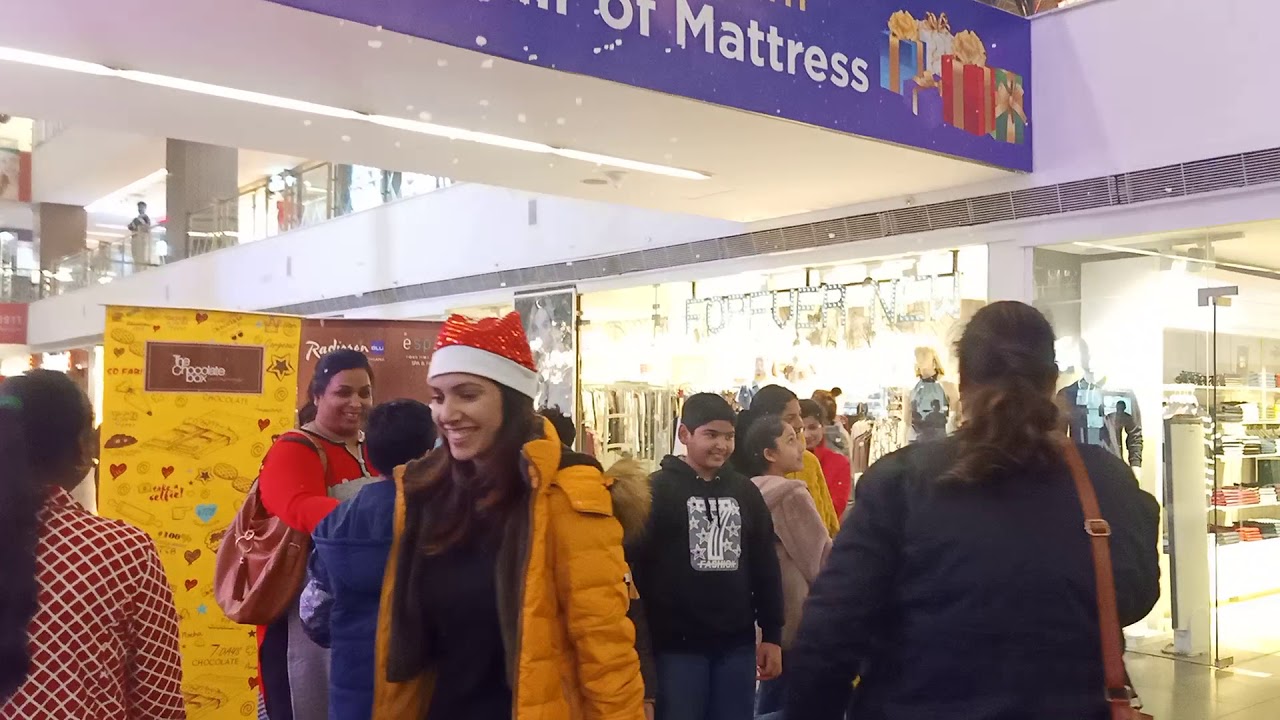 Christmas celebration at MBD Neopolis Mall Ludhiana 2 - YouTube