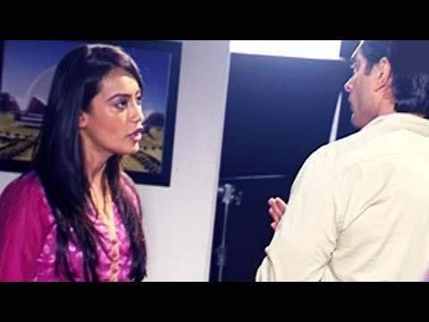 Qubool Hai : Asad and Zoya enjoying their break between the shots