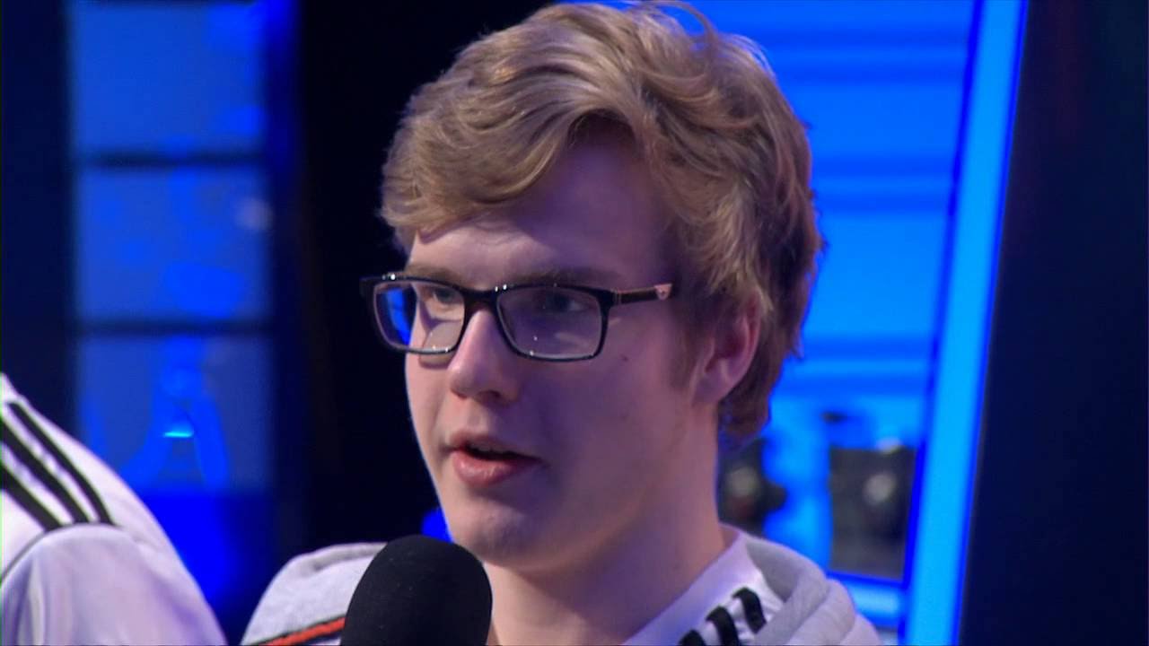 Amazing Vs Helios - Baron smite fight. - YouTube