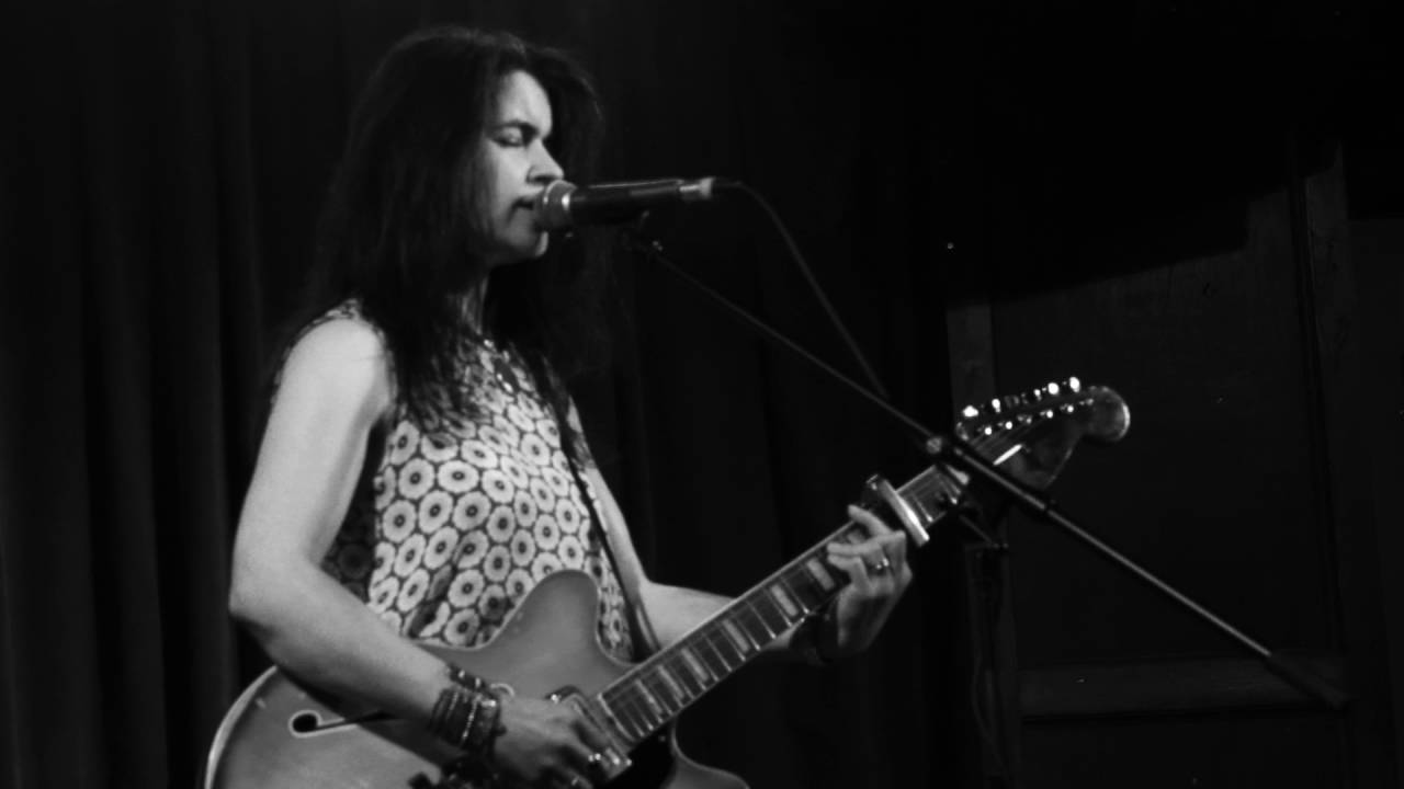 Emma Pollock (Live) - Clemency in Galway - YouTube