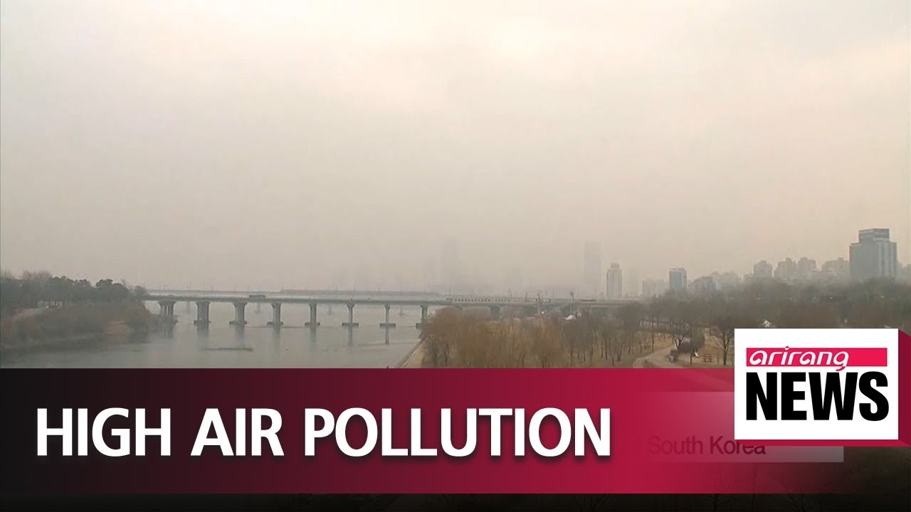 Fine dust and yellow dust from China chokes Korea - YouTube