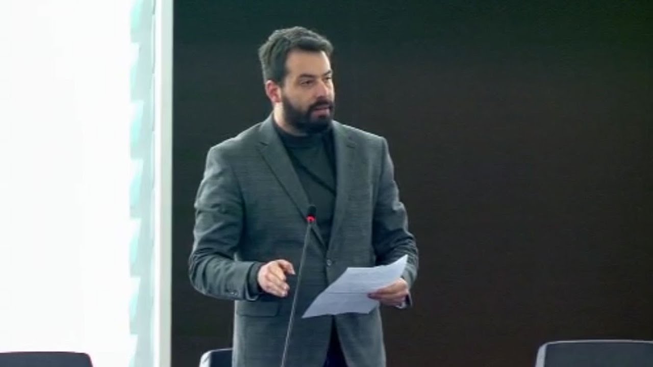 ΤΟΠΟΘΕΤΗΣΗ ΤΟΥ Λ. ΝΙΚΟΛΑΟΥ ΑΛΑΒΑΝΟΥ ΣΤΟ ΕΥΡΩΚΟΙΝΟΒΟΥΛΙΟ - YouTube