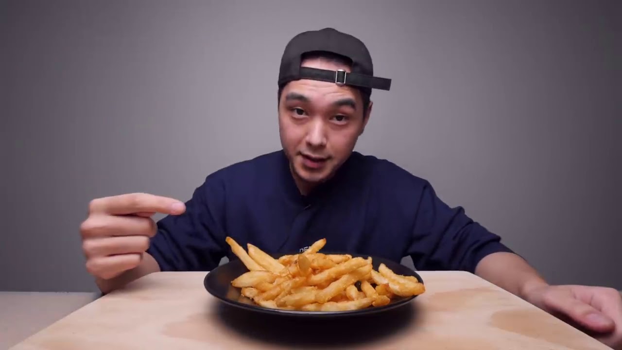 Ben Deen Blank Face Intro - YouTube