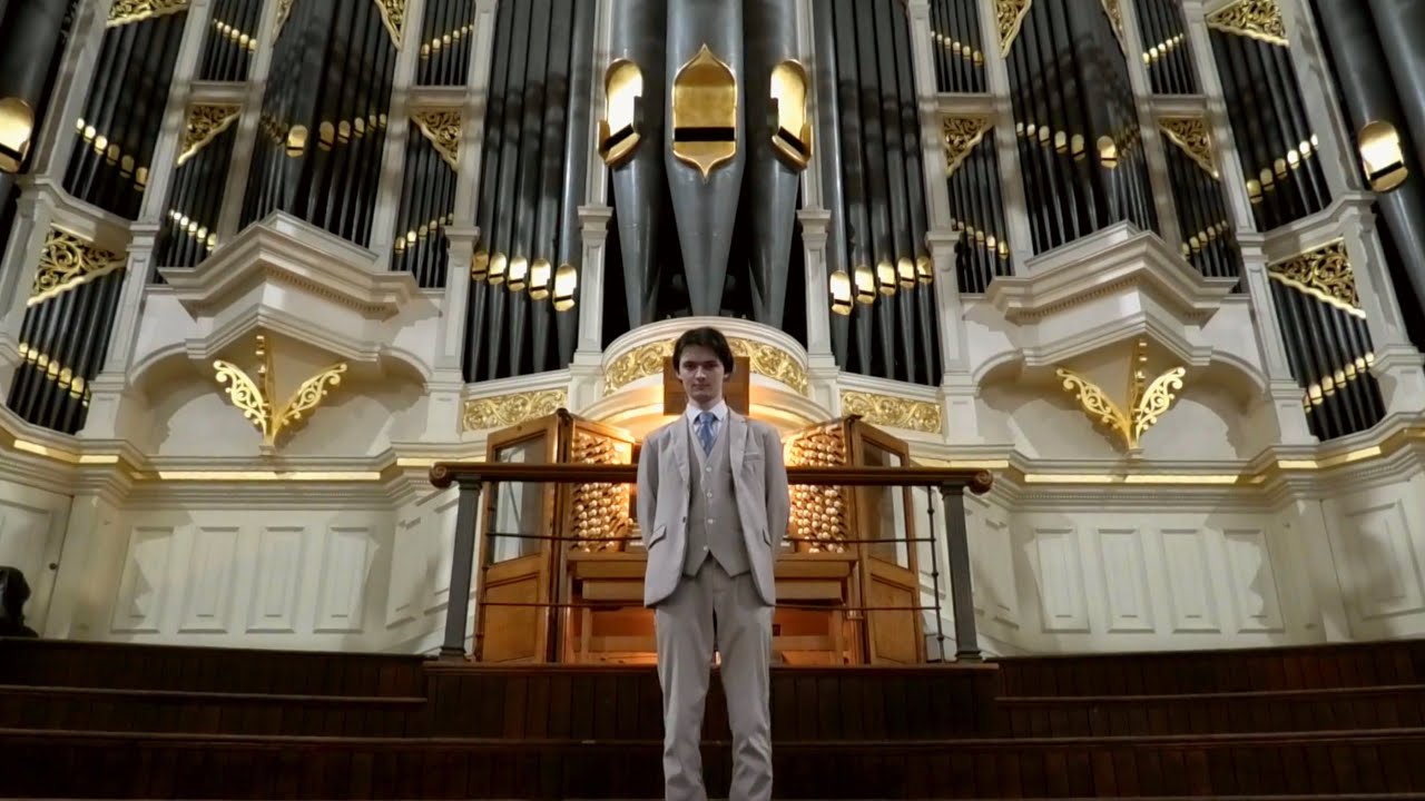 The Organ Master of Sydney - YouTube