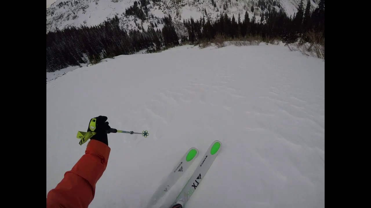 Tagert Hut - skiing the "Backyard Slope" - YouTube